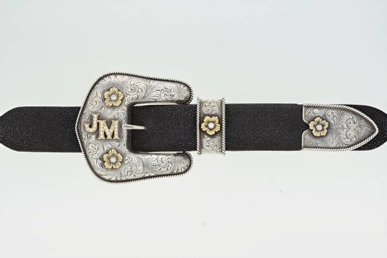 Custom Western Belt Buckles - Clint Orms Engravers & Silversmiths
