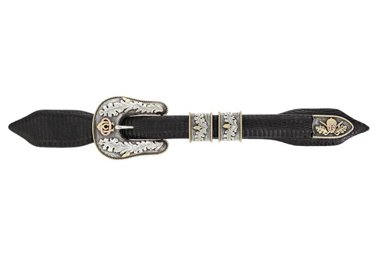 Custom Western Belt Buckles - Clint Orms Engravers & Silversmiths